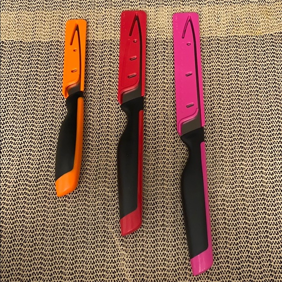 Tupperware | Kitchen | Tupperware Universal Series Multipurpose Knife ...